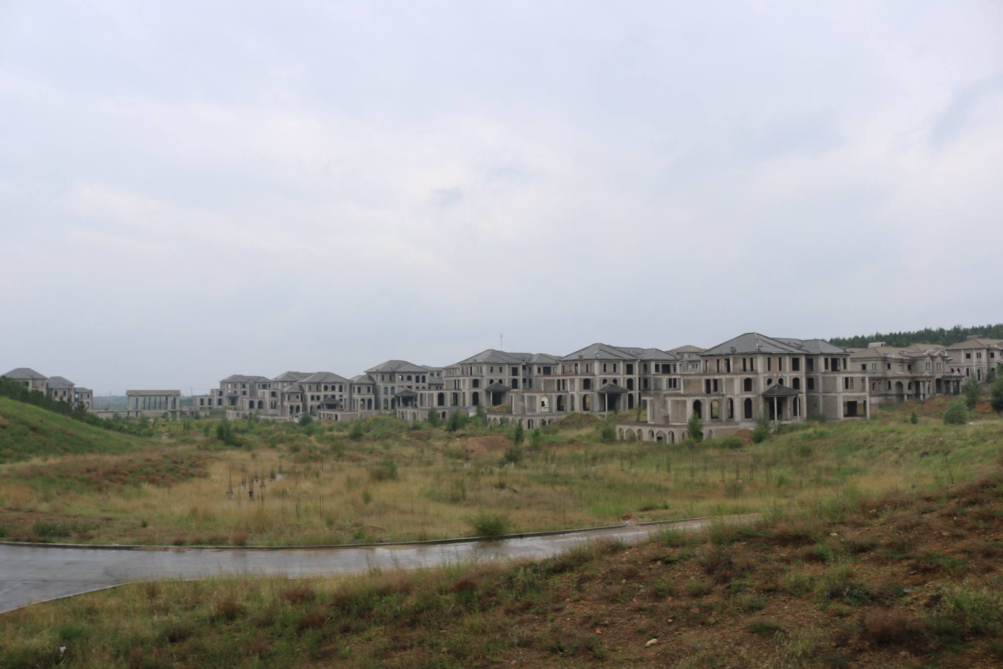 Kangbashi, Ordos Ghost City: The City With More Money Than Sense ...